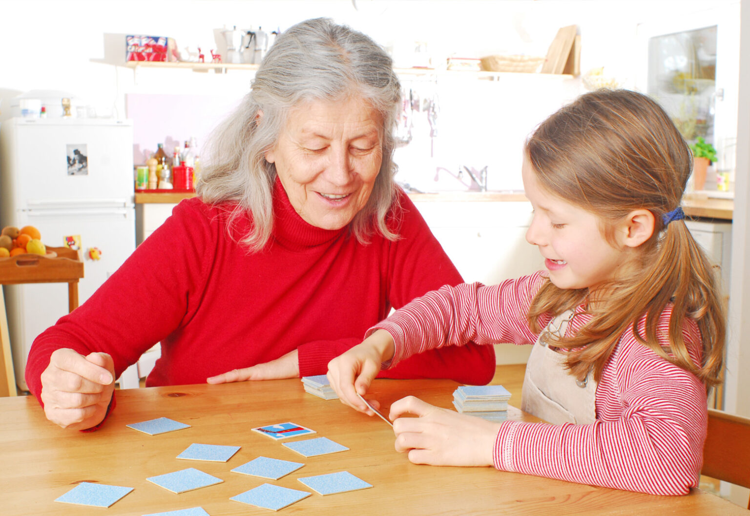 Memory® Regeln verständlich & schnell erklärt - MeinSpiel.de